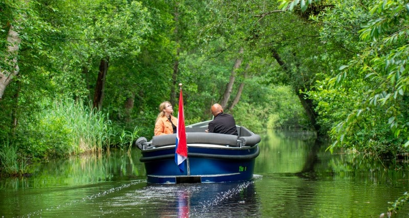 Wat is een tender boot? – Alumax Boats
